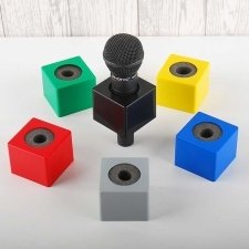 Cubos para micrófonos en materiales plásticos. Faberplast